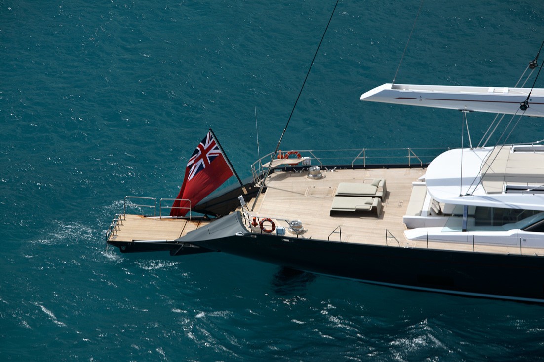 RED DRAGON Yacht Charter Details, Alloy Yachts | CHARTERWORLD Luxury ...